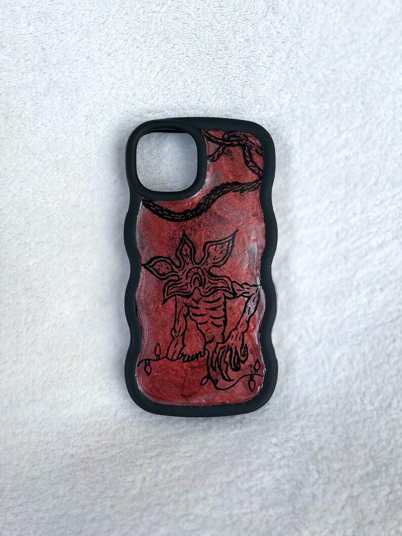 "stranger Things" SHUTTER CASE - Etsy