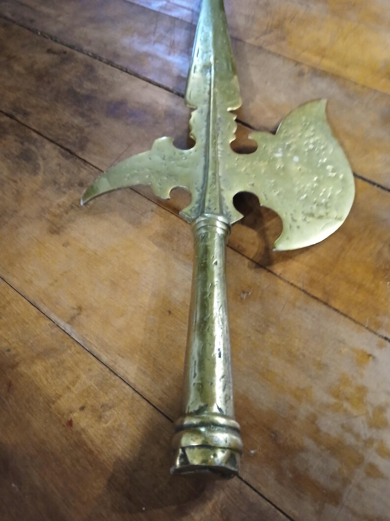 Vintage Pair of Ornate Brass Finish Decorative Gothic Halberd Spears ...