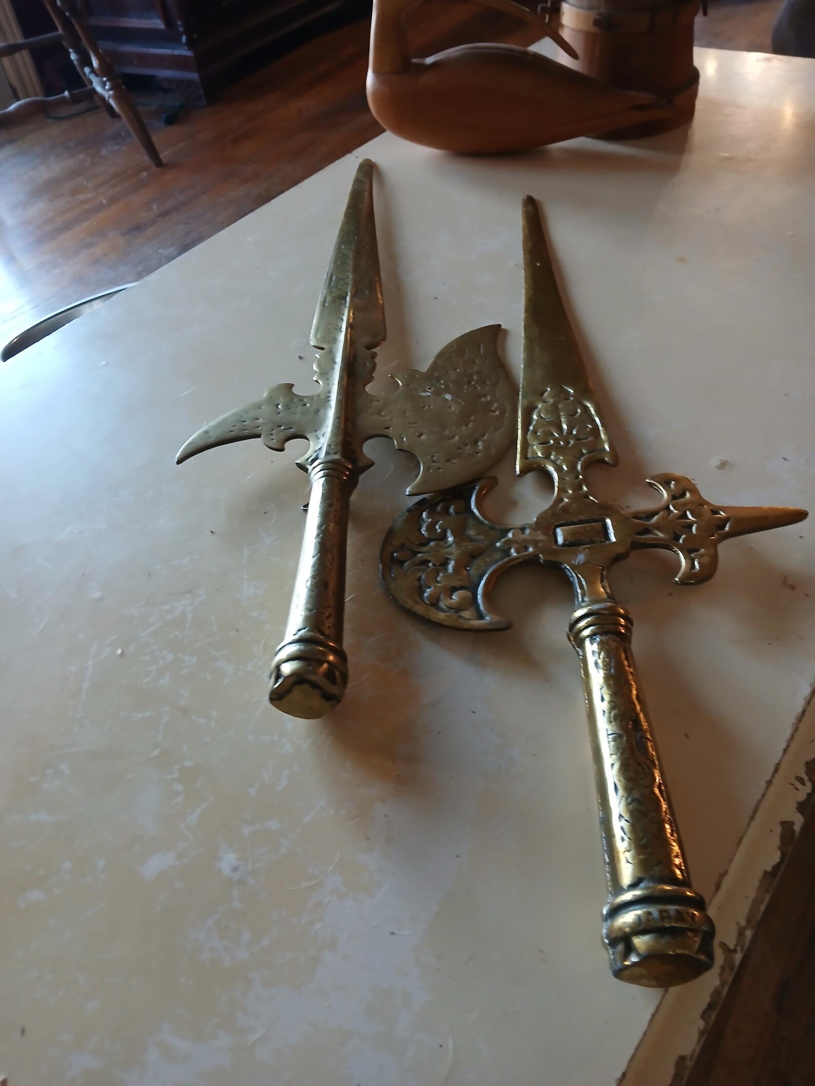 Vintage Pair of Ornate Brass Finish Decorative Gothic Halberd Spears ...