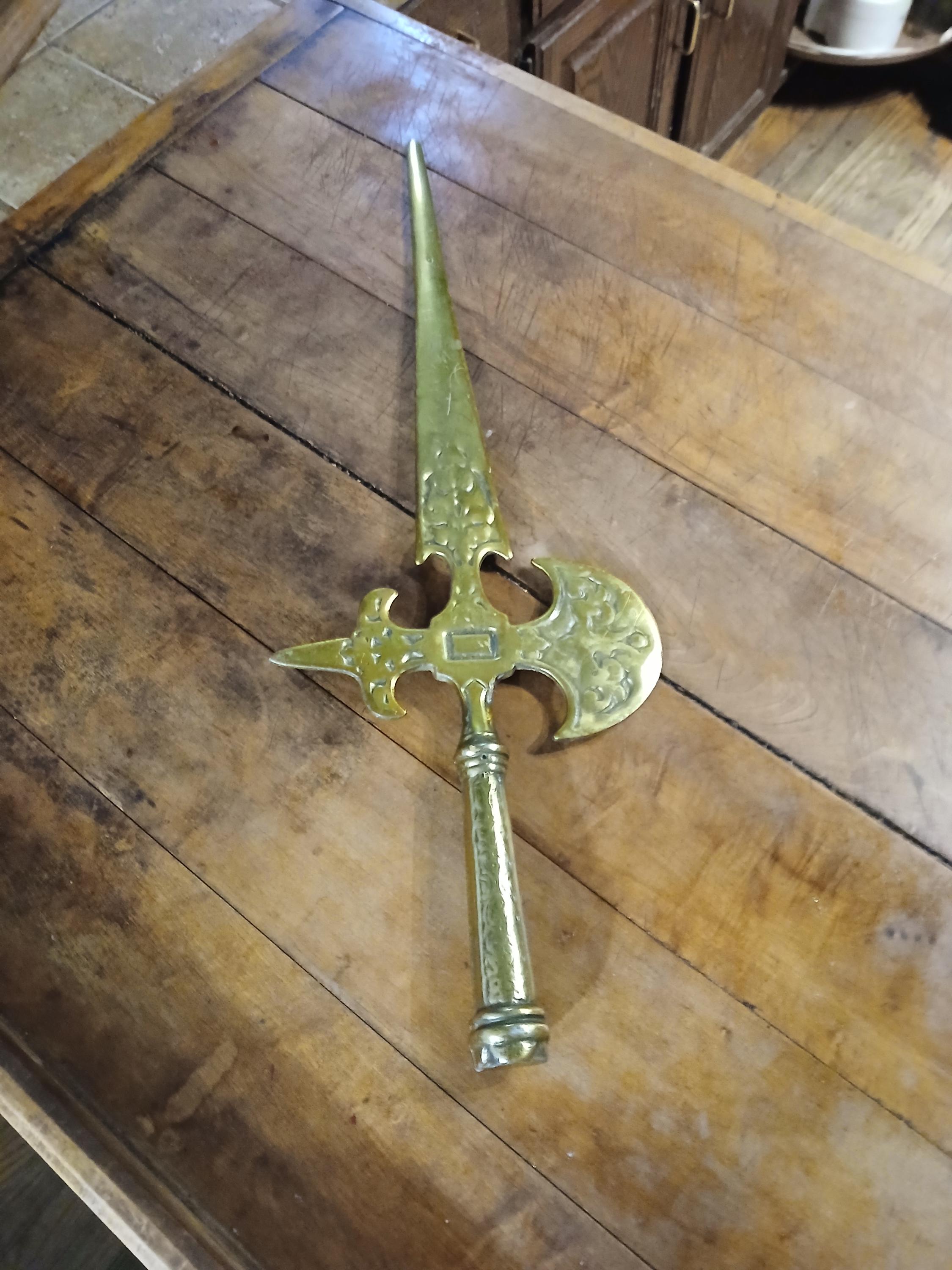 Vintage Pair of Ornate Brass Finish Decorative Gothic Halberd Spears ...