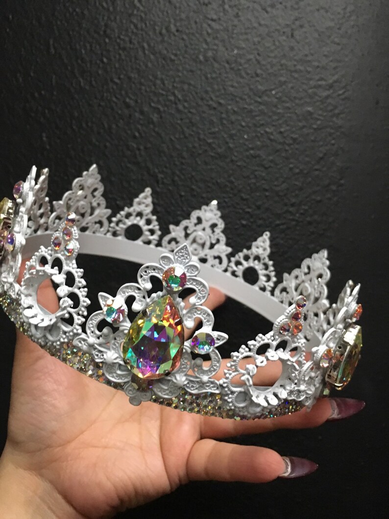 Snow White Crown - Etsy