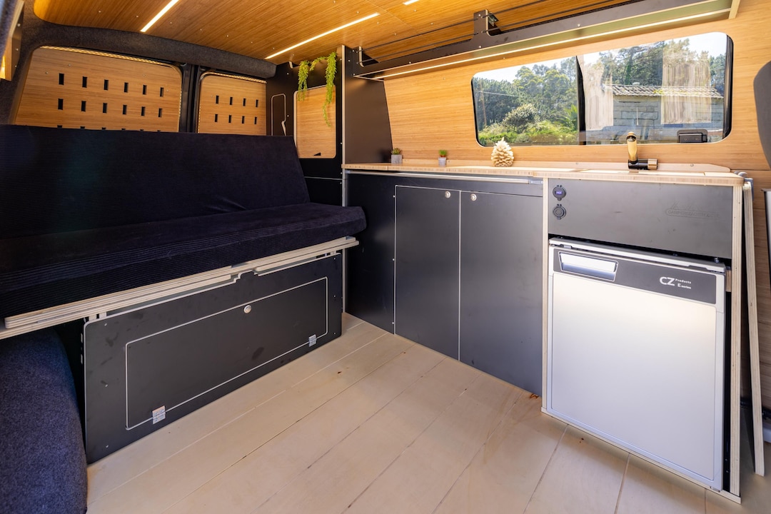 Luxus Vw T6 Camper Mit Toilette Und Dusche Bild