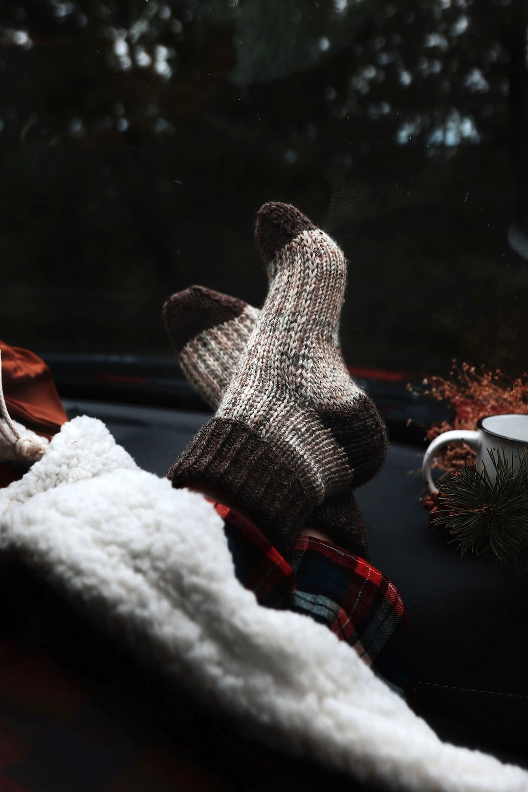 KNITTING PATTERN ⨯ Cozy Cabin Socks Knitting Pattern, Boot Socks Knit ...