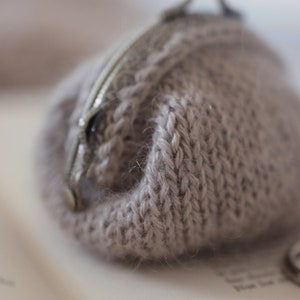 KNITTING PATTERN Coin Purse Knit Pattern Easy Knitting - Etsy