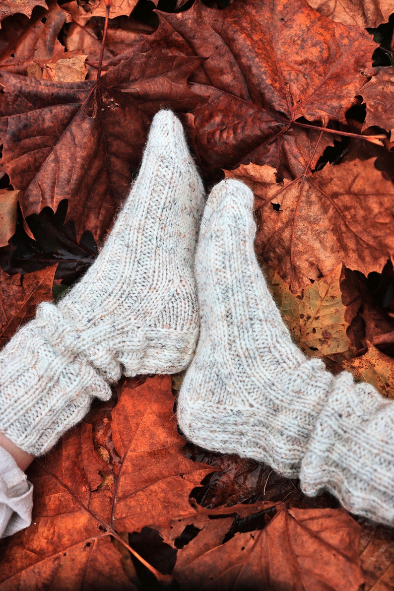 KNITTING PATTERN Ribbed Socks Knit Pattern Cozy Knit Socks | Etsy
