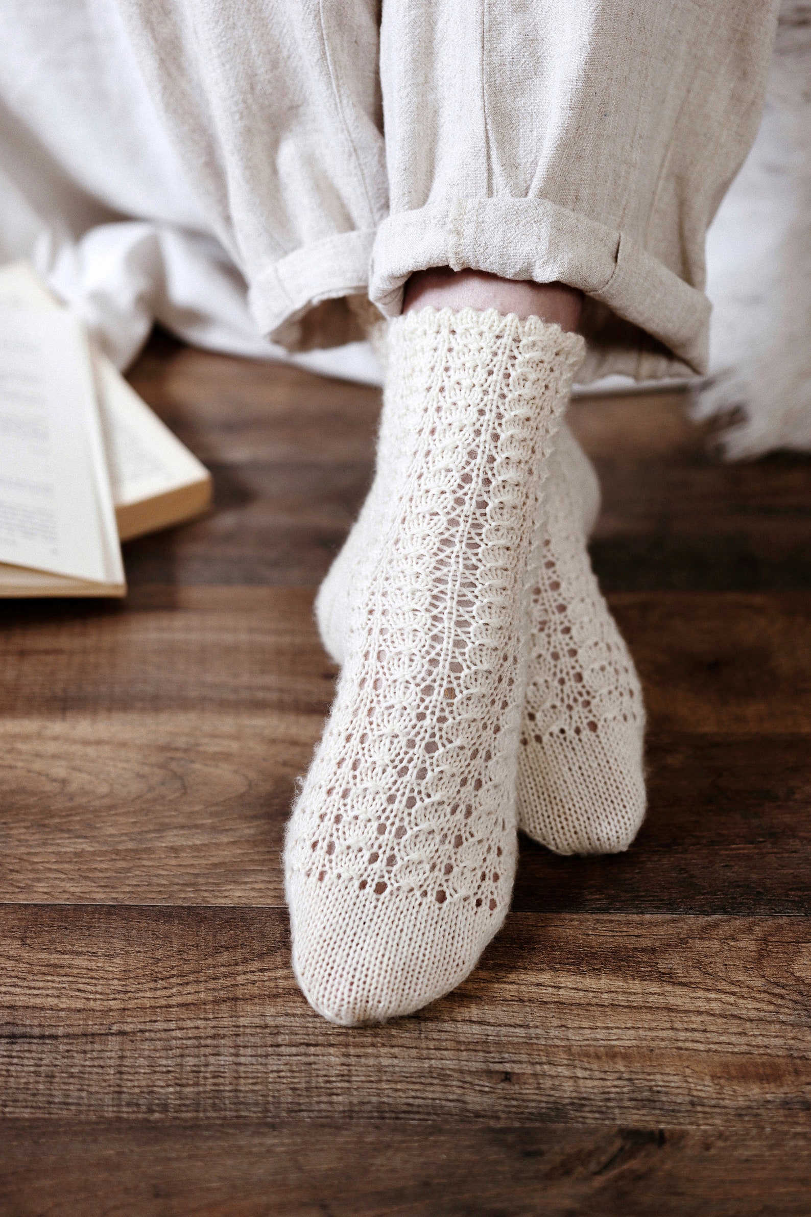 KNITTING PATTERN Lace Socks Knitting Pattern Womens Socks | Etsy
