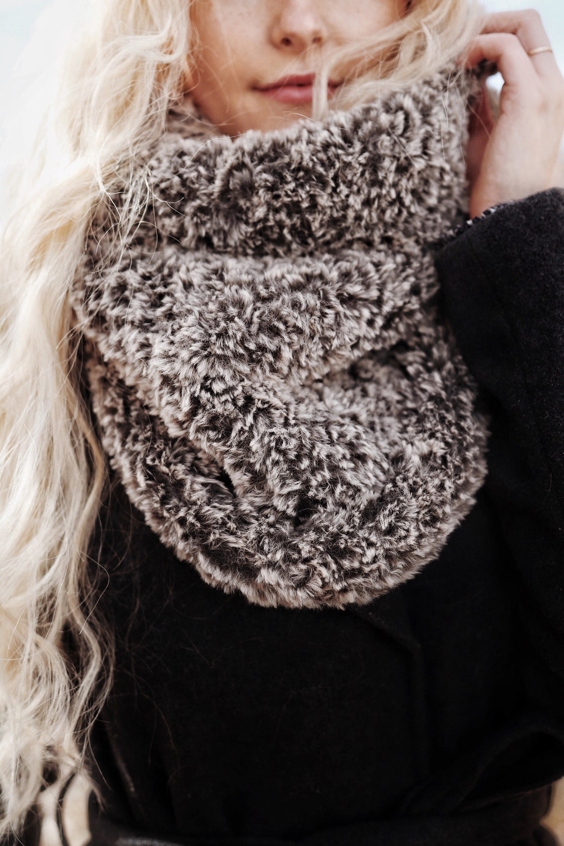 KNITTING PATTERN Easy Cowl Scarf Knitting Pattern Faux Fur - Etsy