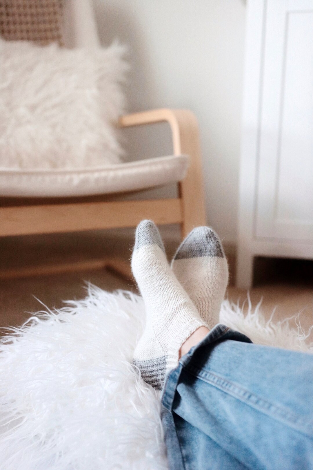 KNITTING PATTERN ⨯ Retro Ankle Socks Knitting Pattern ⨯ Beginner Socks Knit Pattern ⨯ Easy Knit ...