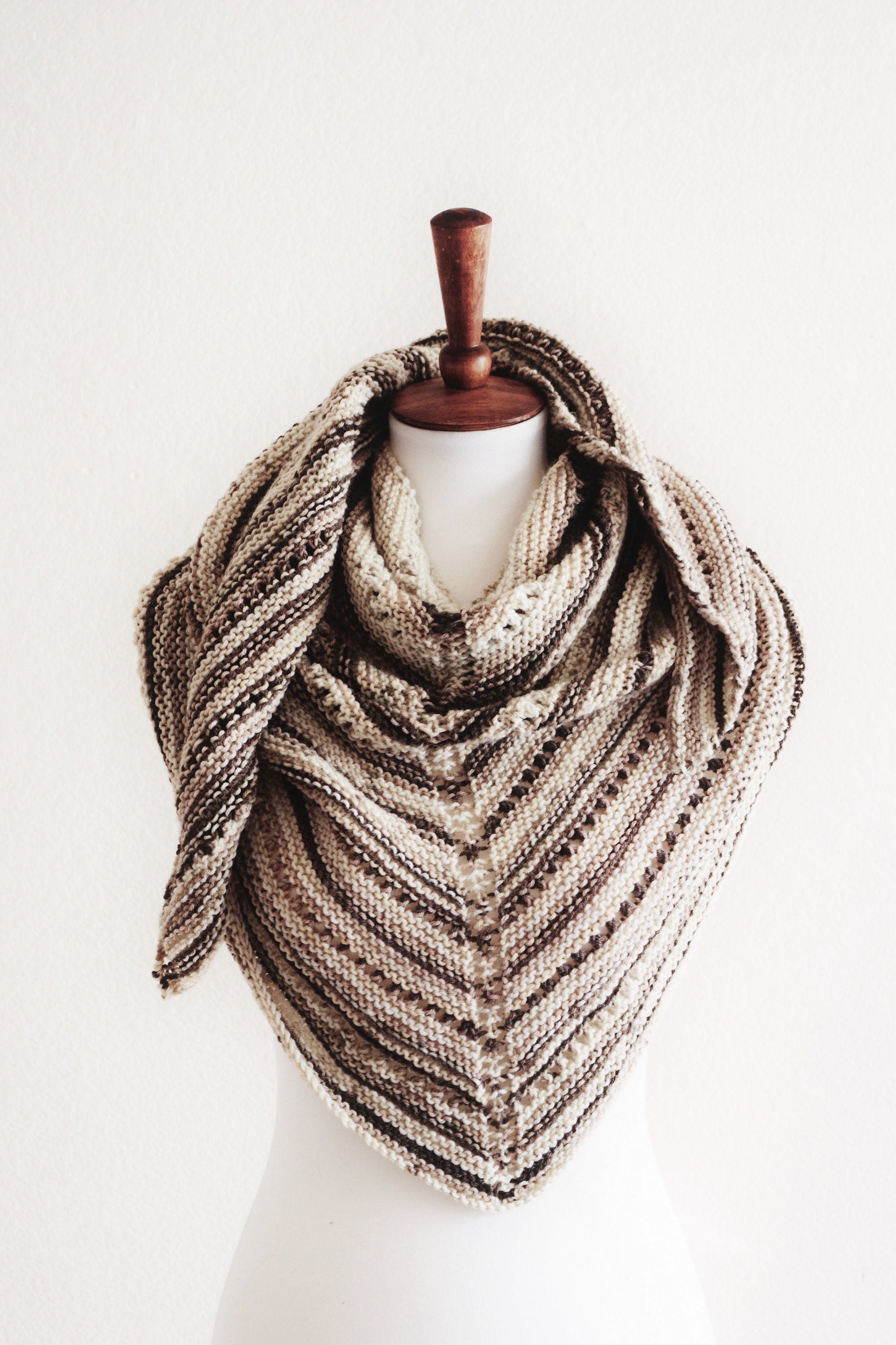 KNITTING PATTERN Triangle Scarf Knitting Pattern Easy - Etsy