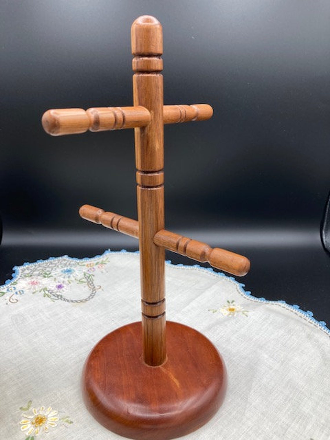 Vintage Wood Mug Tree With Mugs 60's Kitchen Yellow Retro Holder ...