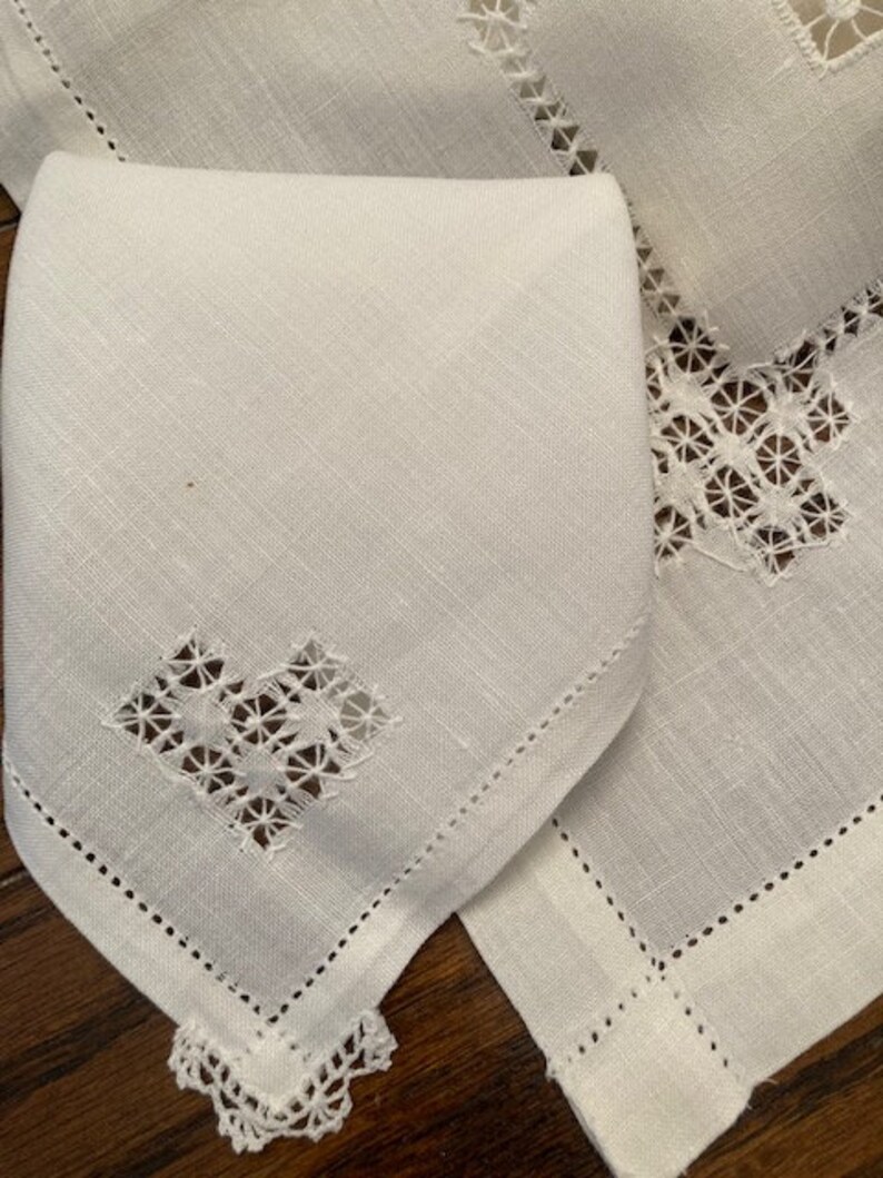 Vintage Drawn Thread Pulled Thread Embroidery Square Tablecloth Four ...