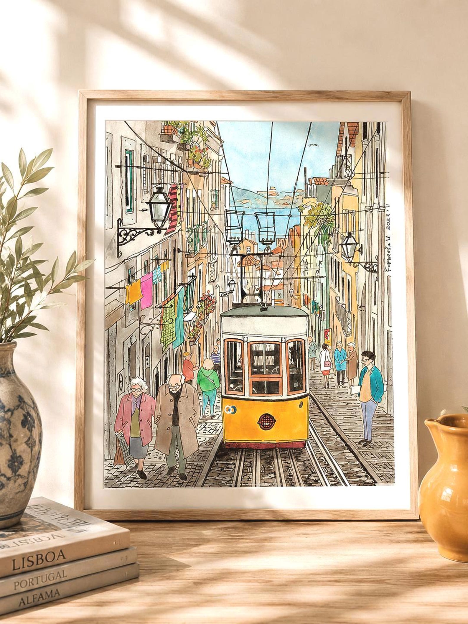 Pôster com ilustração de um bonde de Lisboa | Cena de rua amarela, arte ...