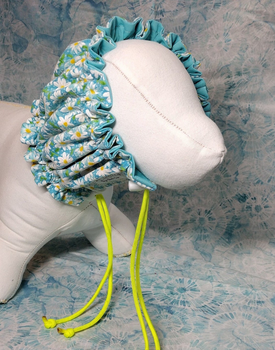 Waterproof Dog Bath Cap for SMALL/ MEDIUM Sized Dogs in White Daisies ...