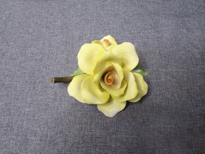 Vintage Capodimonte Rose Figurines – Carlo Savastano Napoleon Fabar ...