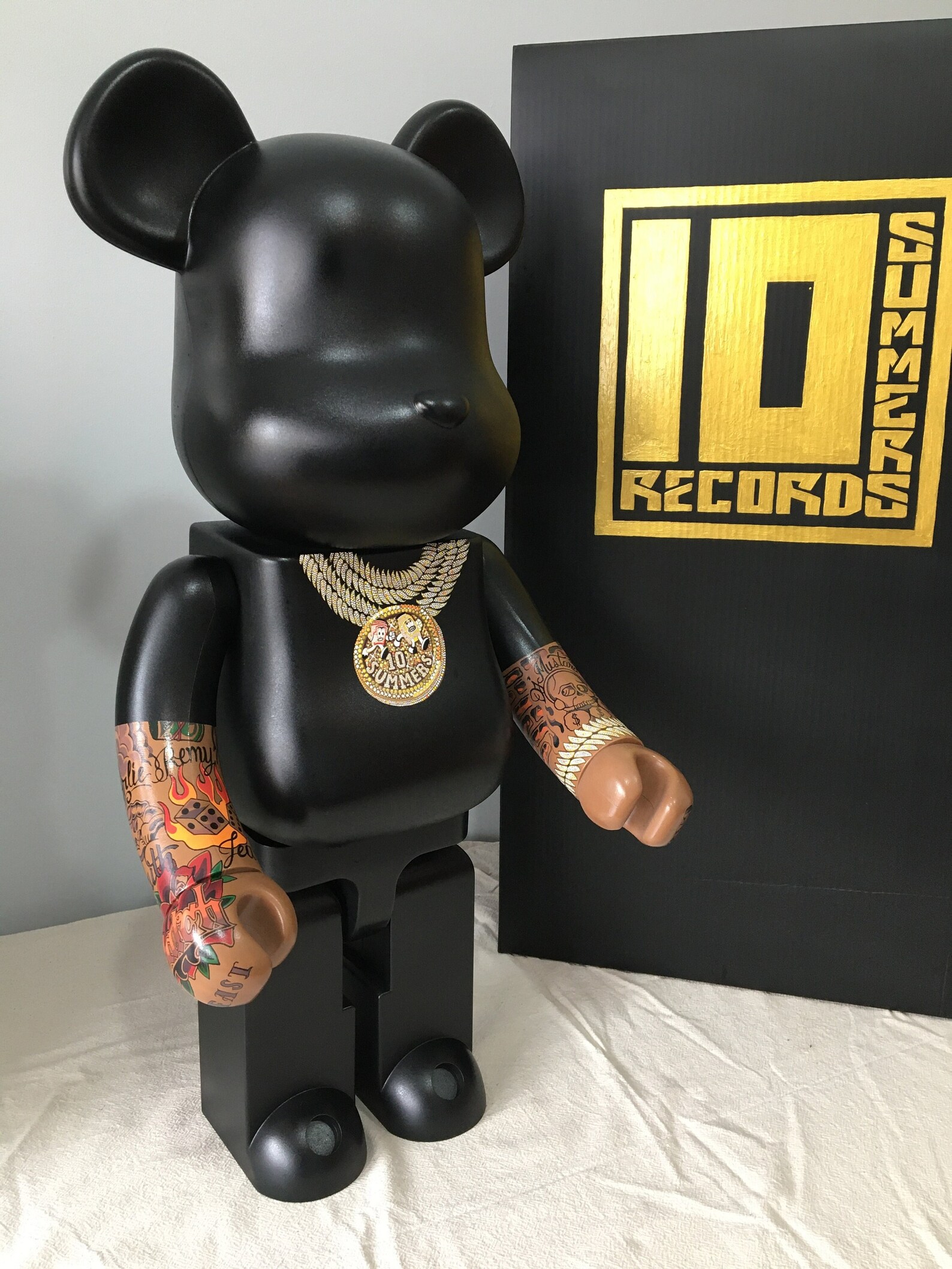 Personalized | Custom Bearbrick 1000% 70cm by Annatar | Luxury Gift for ...