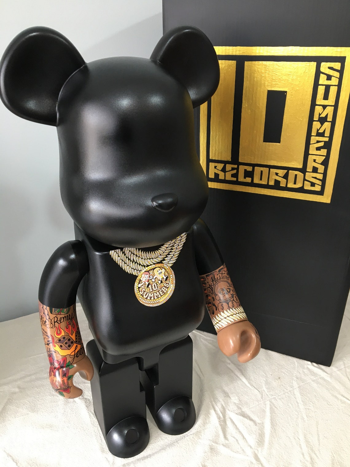 Personalized | Custom Bearbrick 1000% 70cm by Annatar | Luxury Gift for ...