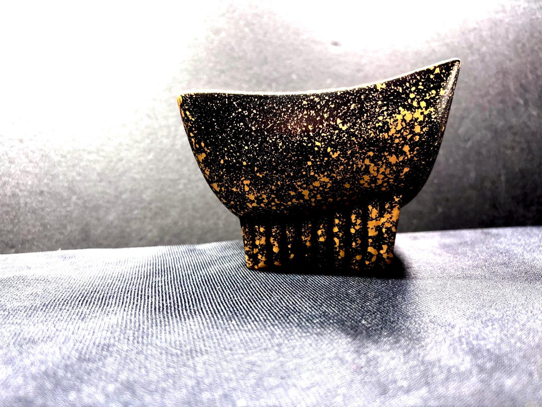 Rare Shawnee Gold Speckle Ware Pot - Etsy