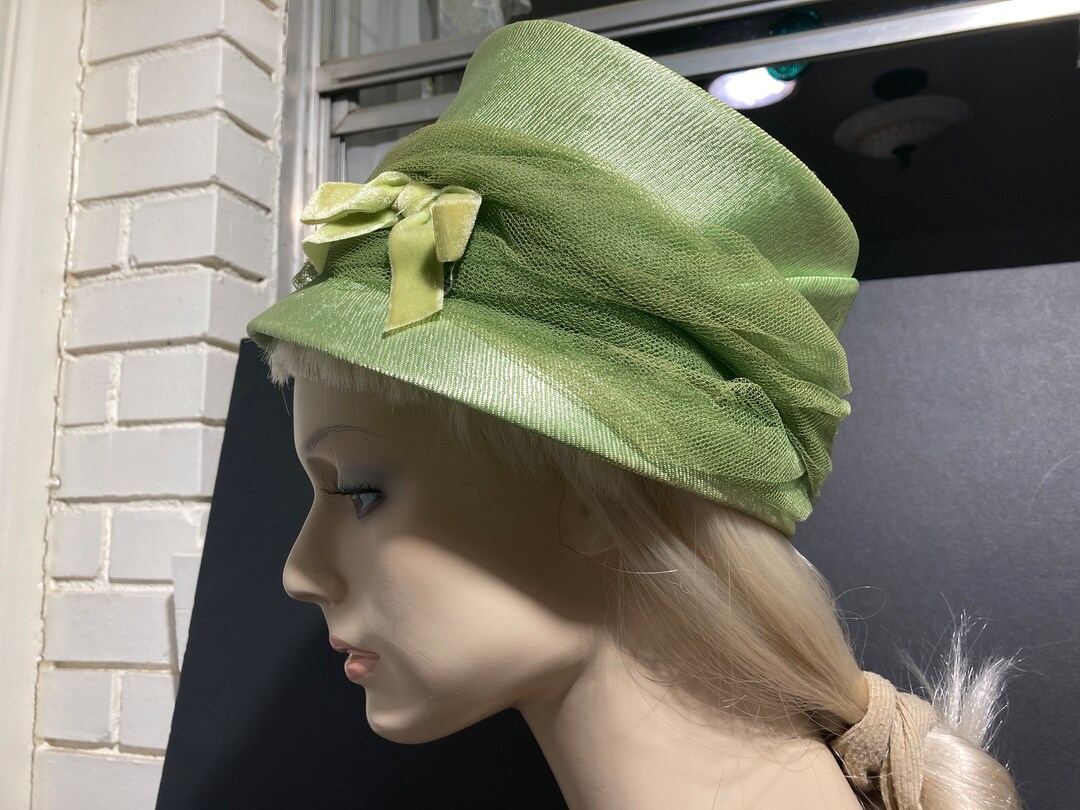 Vintage Lime Green Hat With Olive Green Netting and Velvet Bow Size 22 ...