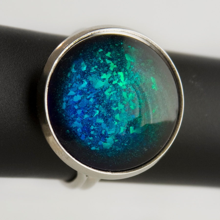 Blue & Green Mirage Holographic Ring in Silver Color - Etsy