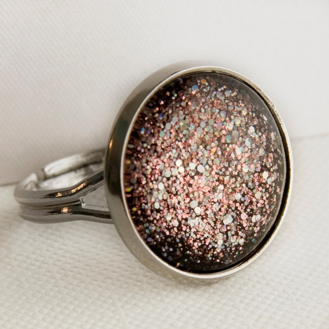 Magic Mirror Ring in Silver - Pink & Silver Multicolor Glitter Ring - Etsy