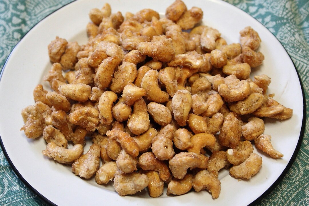 Sugared Cashews - Etsy