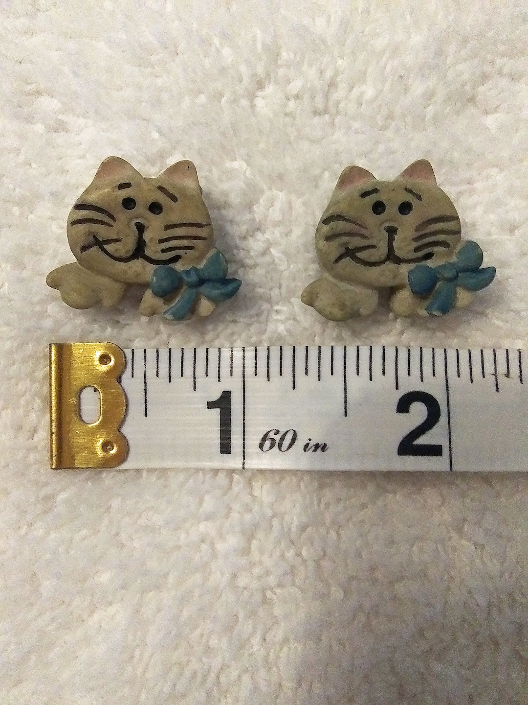 Vintage Super Cute 1 Inch Kitty Buttons in a Pair Olive Green and Beige ...