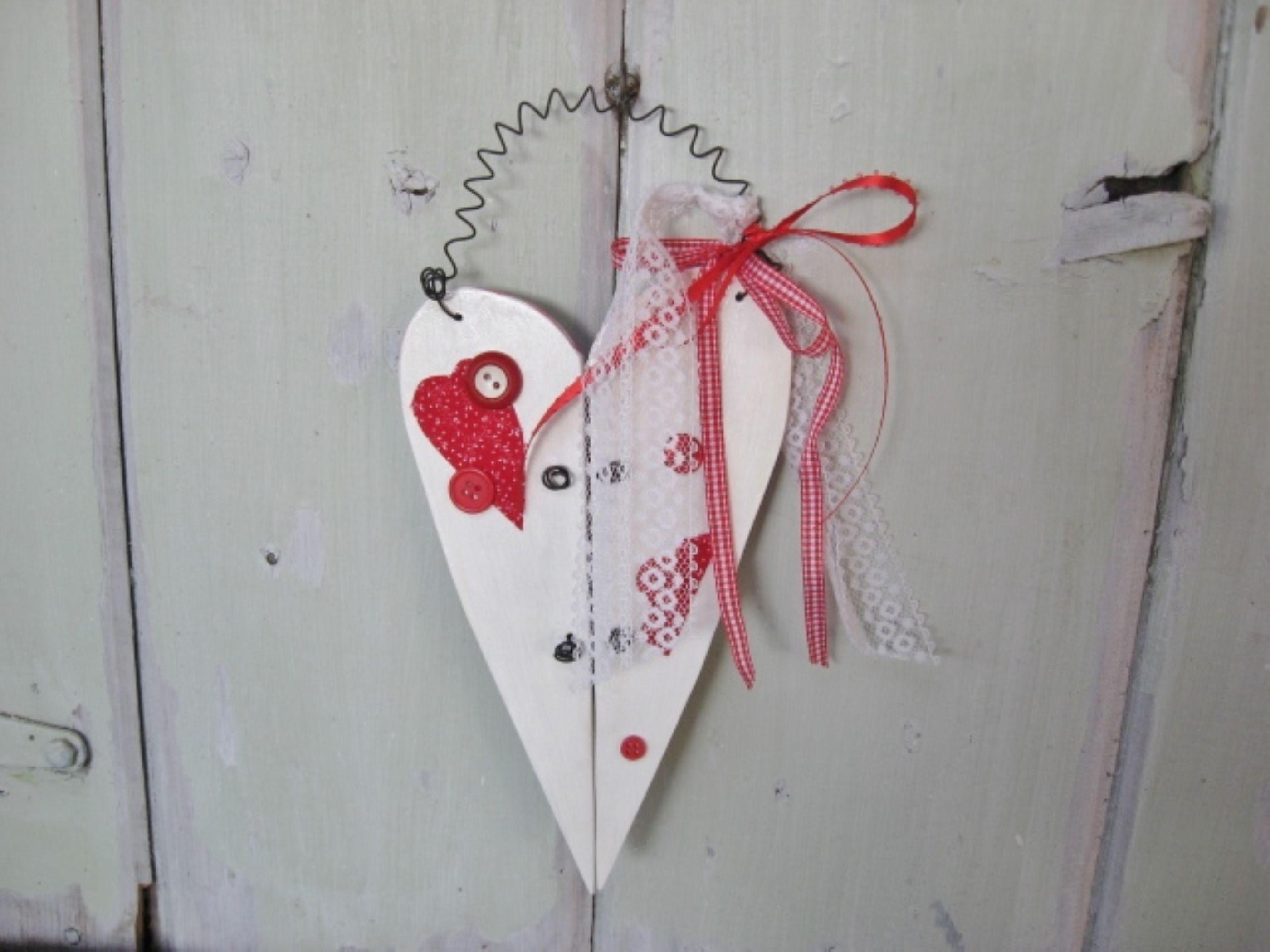 Wood Heart White and Red Wire Hanger Valentines Day Home Decor Wall ...