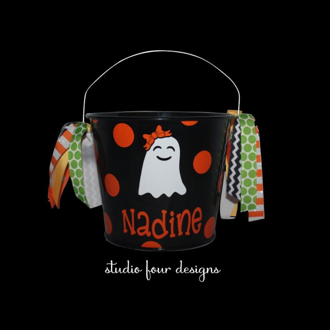 Personalized Halloween Metal Bucket Trick or Treat Pail 5 - Etsy