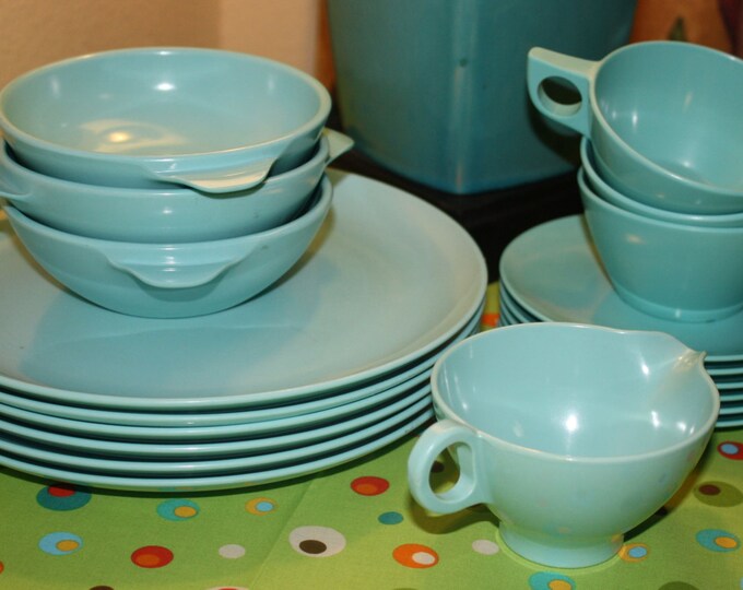 Turquoise Melamine / Melmac Dinnerware Collection, 19 Pieces ...