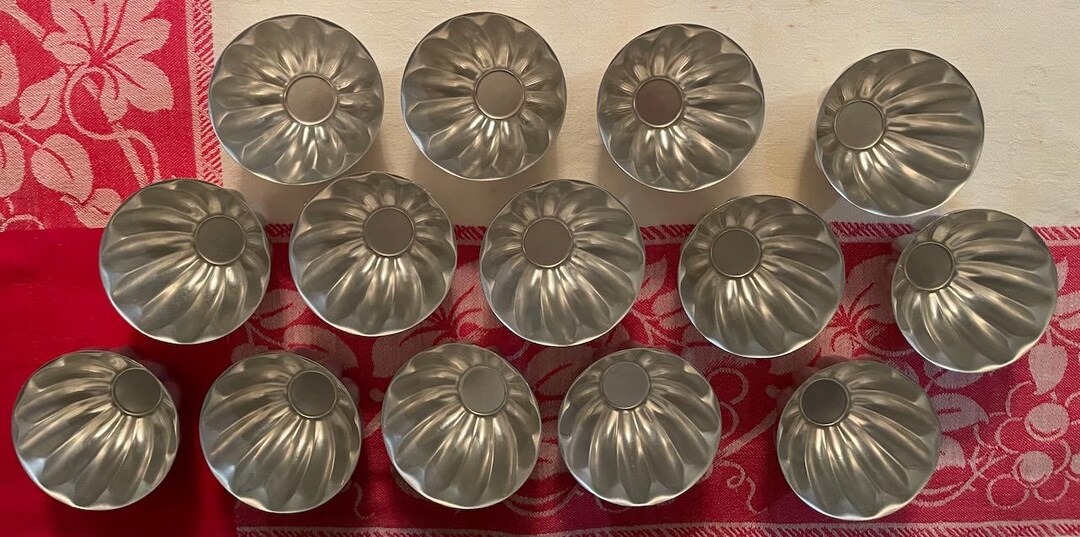 Vintage Fluted Round Jello Molds - Etsy