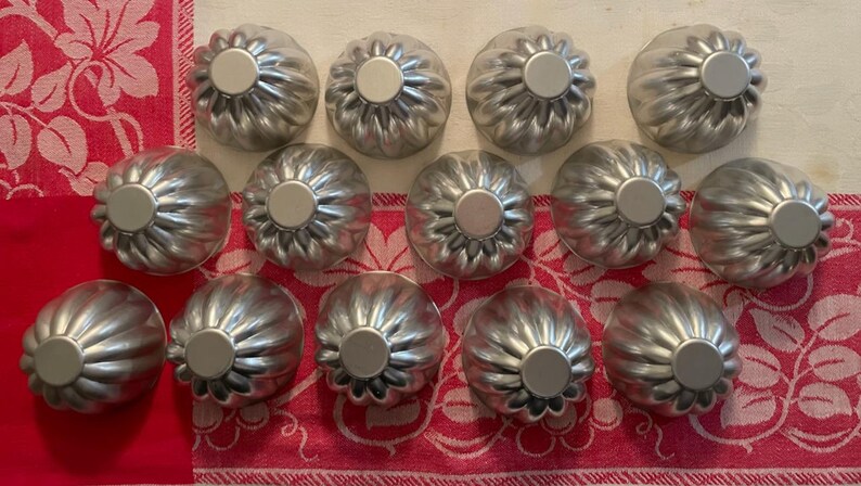 Vintage Fluted Round Jello Molds - Etsy