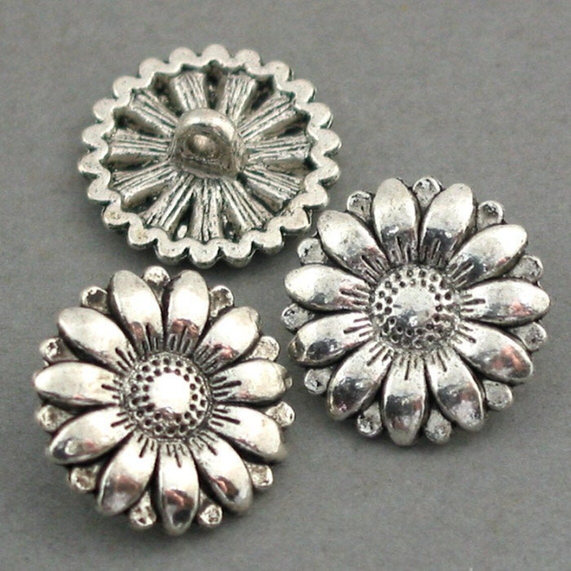 Daisy Flower Charm Buttons Sunflower Button Pendant Beads up - Etsy