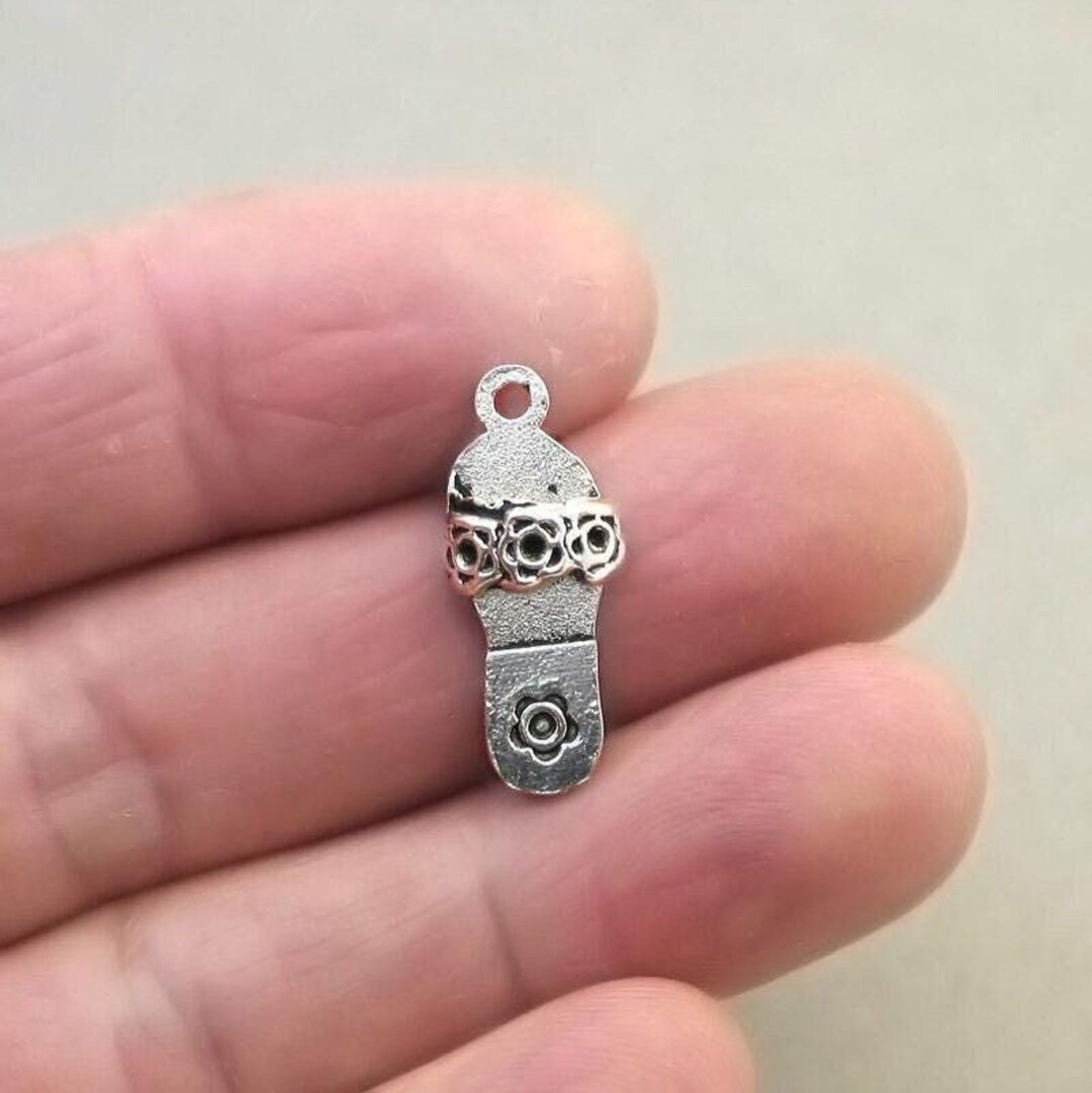 Sandal Charms, Flip Flop 3D Pendant Beads, up to 30 Pcs, Antique Silver ...