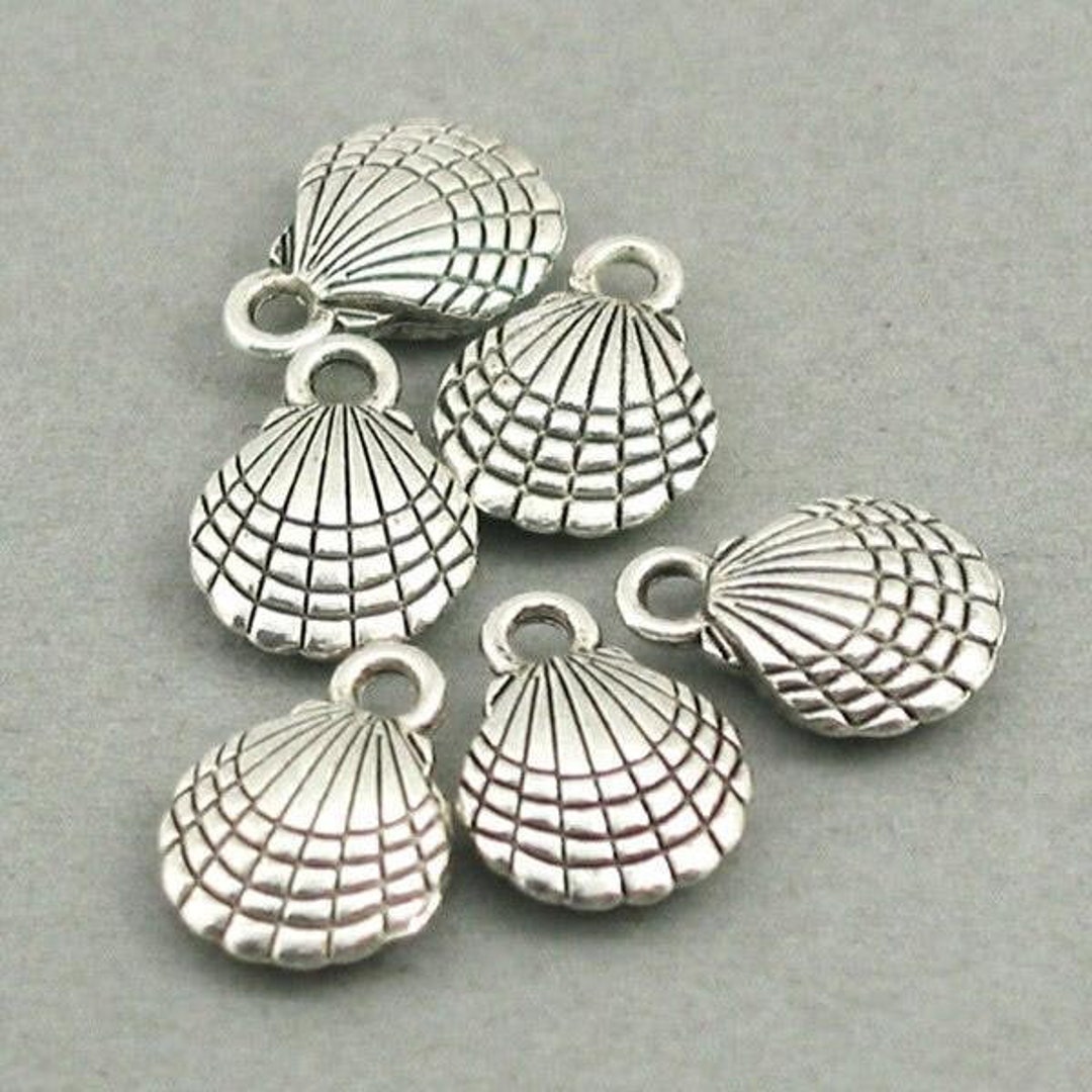 Shell Charms, Clam Shell Pendant Beads, up to 40 Pcs, Antique Silver ...