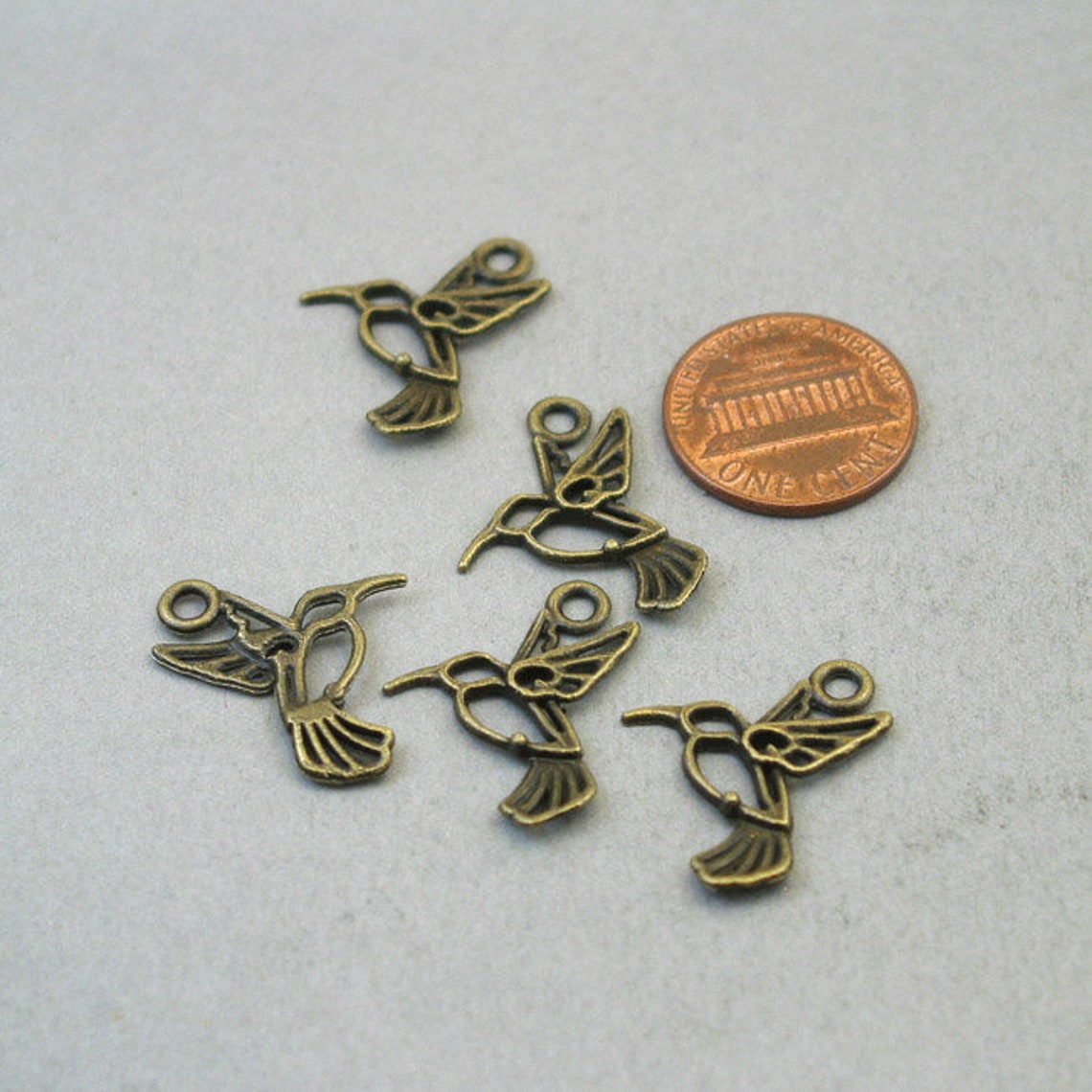 Hummingbird Charms, Filigree Flying Bird Pendant Beads, up to 40 Pcs ...