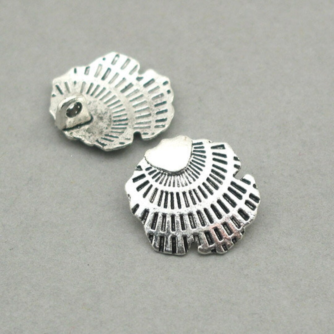 Shell Charm Buttons, Shell Pendant Beads, up to 25 Pcs, Antique Silver ...