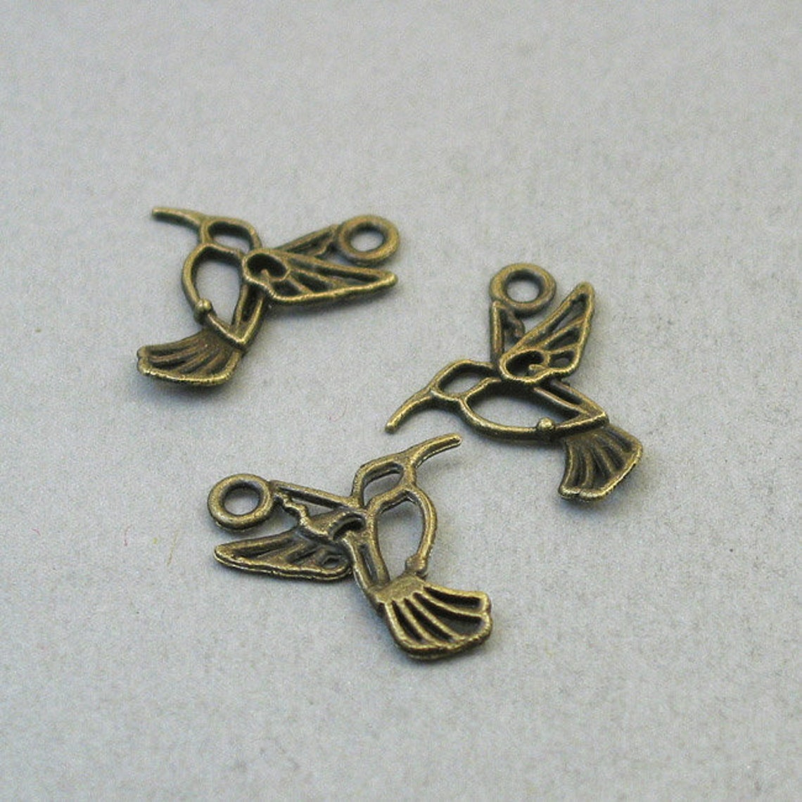 Hummingbird Charms Filigree Flying Bird Pendant Beads up to | Etsy