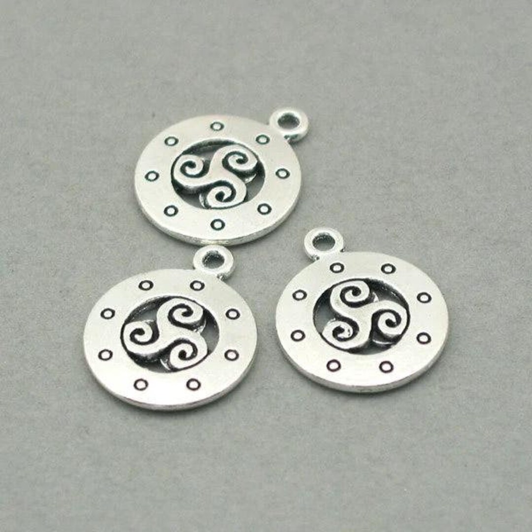 Celtic Triskelion Charms, Triple Spiral Triskele Disc Pendant Beads, up ...