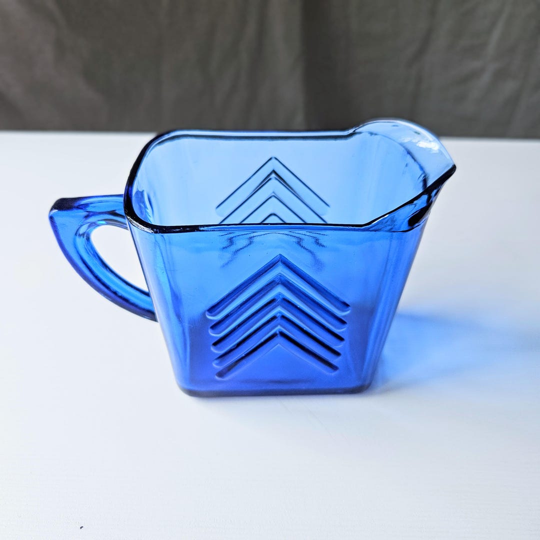 Vintage Art Deco Hazel Atlas Cobalt Blue Chevron Pattern Depression ...