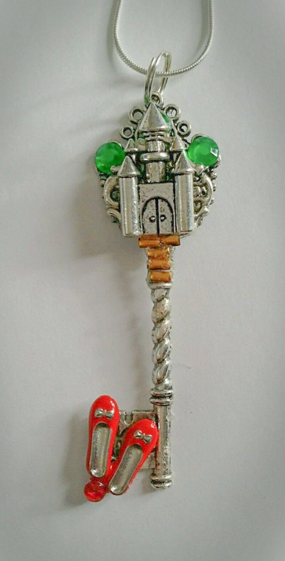 Key to the Emerald City Necklace Wizard of Oz - Etsy