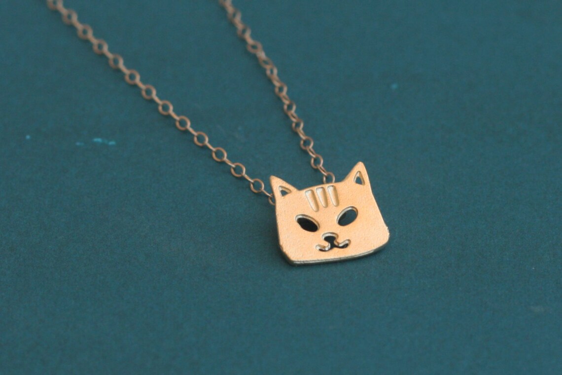 Tiny Cat Necklace Small Kitty Charm Gold Cat Face Pendant - Etsy