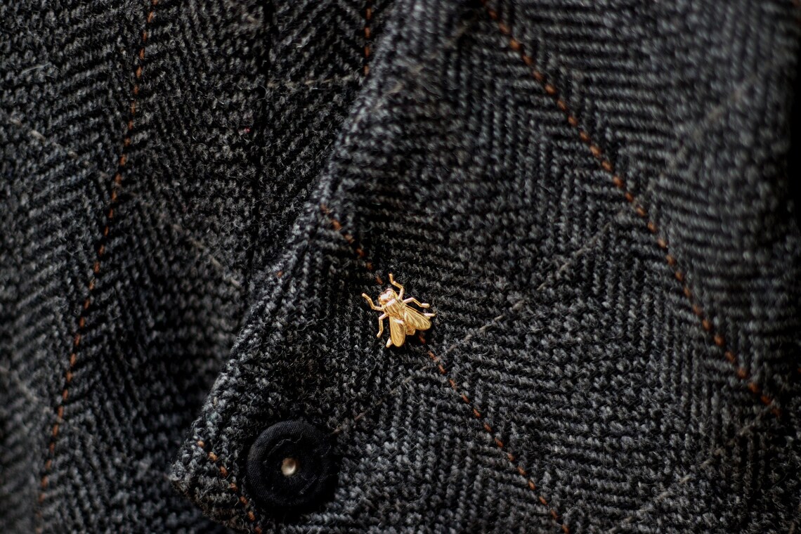 Gold Fly Pin Tiny Fly Brooch Insect Brooch Gold Bug Brooch - Etsy