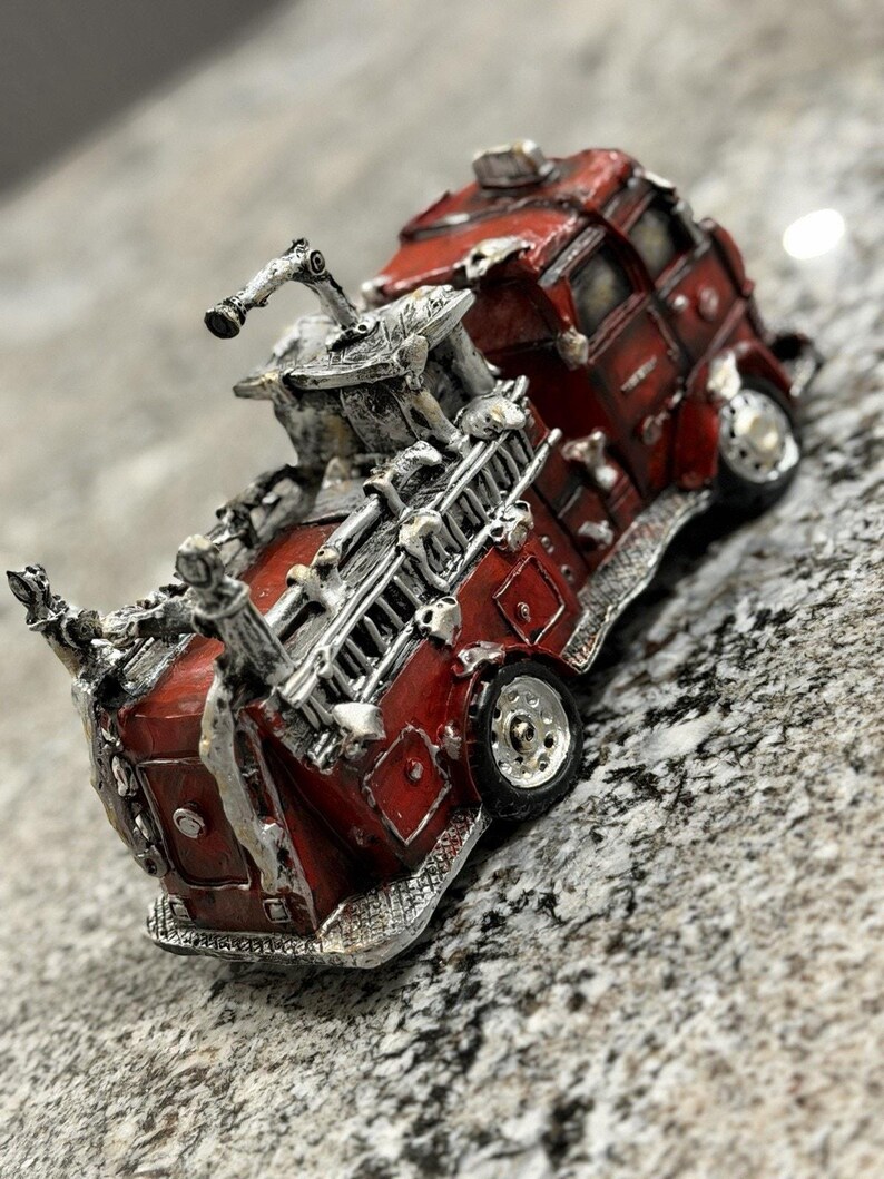 Vintage-style Resin Fire Truck Figurine – Decorative Firefighter Décor ...