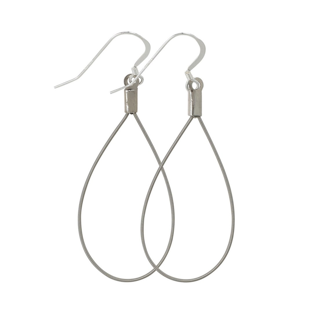Classic Teardrop Guitar String Earrings - Etsy