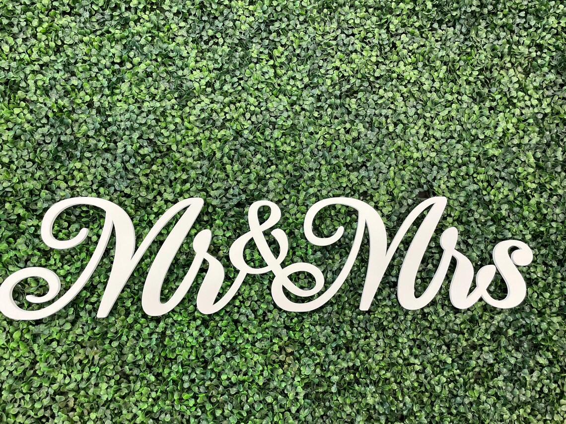 Mr and Mrs Sign, Mr and Mrs Hanging Sign, Mr and Mrs Sign for ...