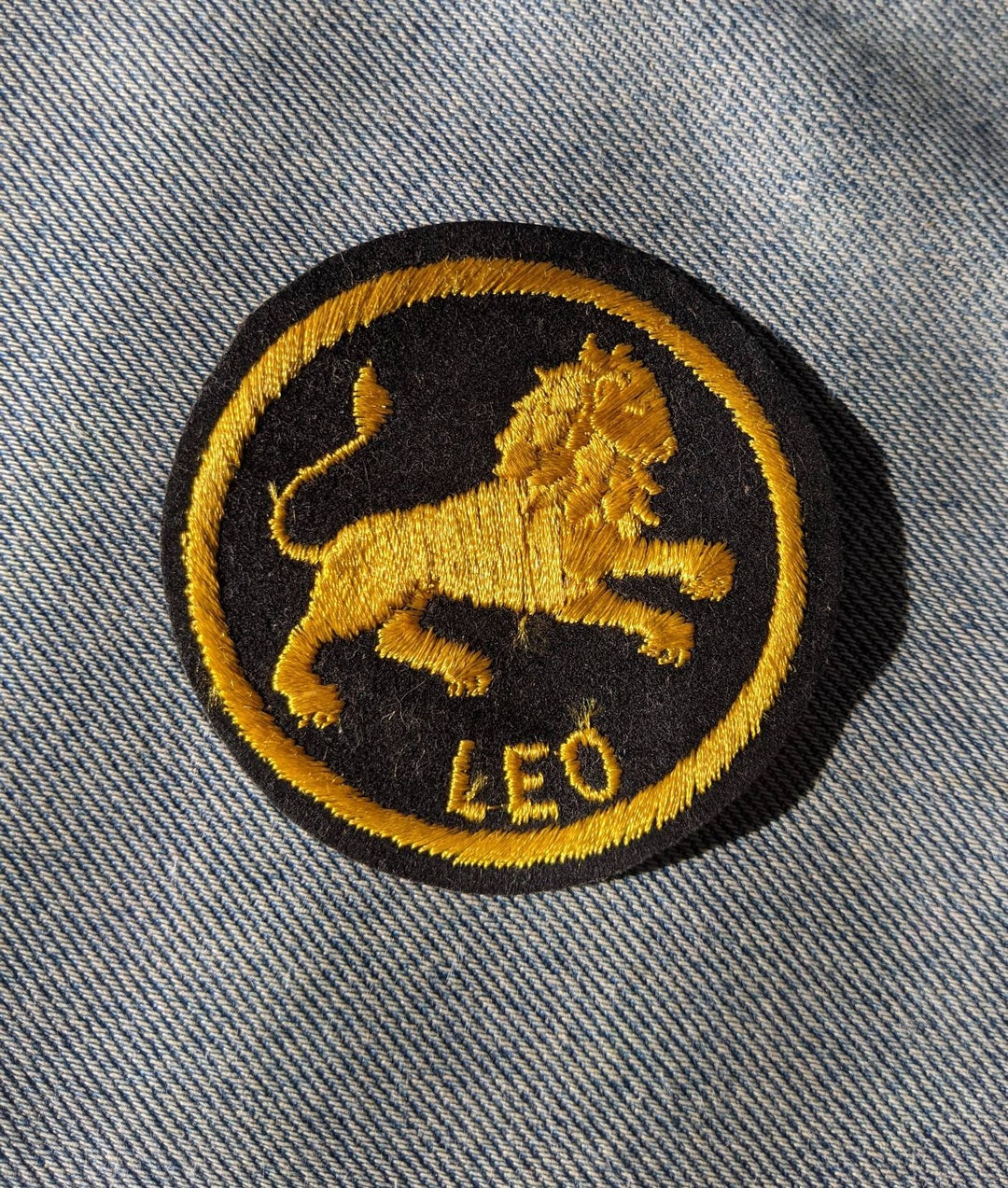 Leo Patch - Etsy