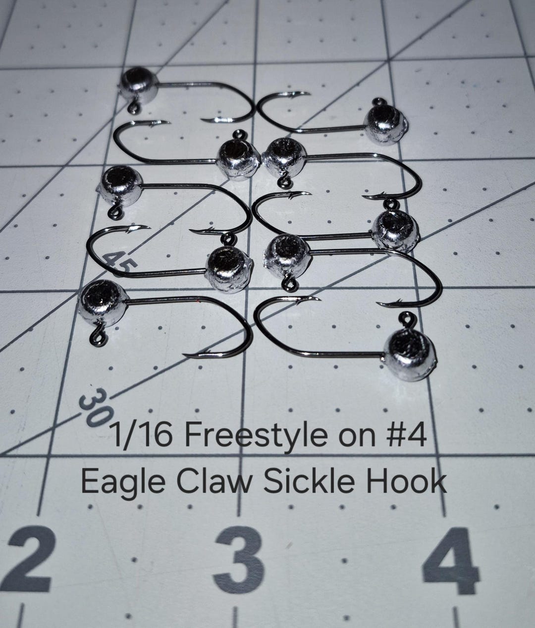 10 Hand Poured Crappie Jigs - 1/16 Oz, #4 Sickle Hook - Etsy
