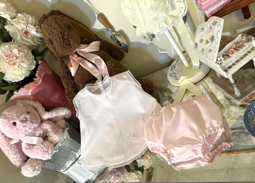 9 - 12 Mo Hand Embroidered Baby Girl Diaper Shirt and Bloomer Set - Etsy
