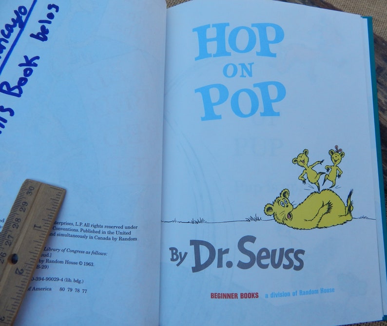 Hop on Pop by Dr. Seuss / Hop on Pop / Dr. Seuss Book / the Simplest ...