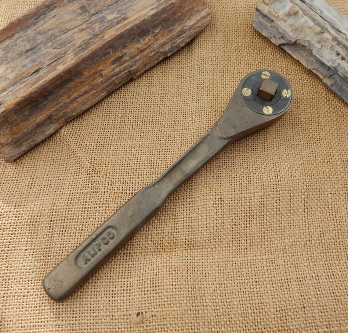 AMPCO W141R Hand Ratchet Wrench With Plug / AMPCO W141R Non-sparking 1/ ...